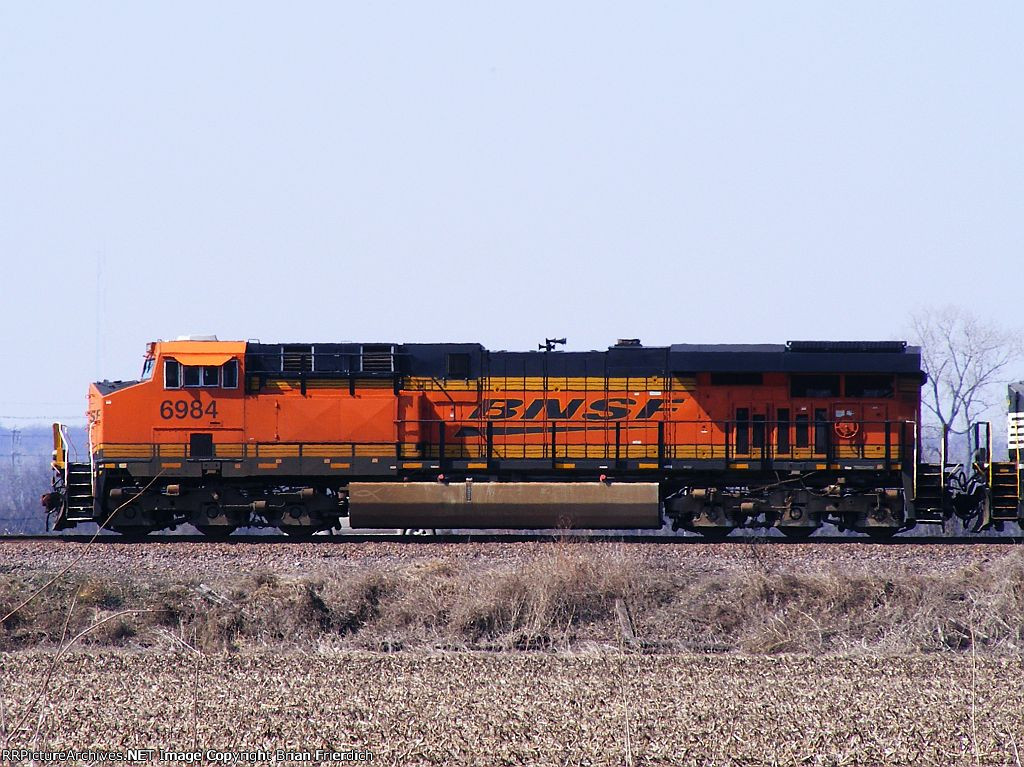 BNSF 6984